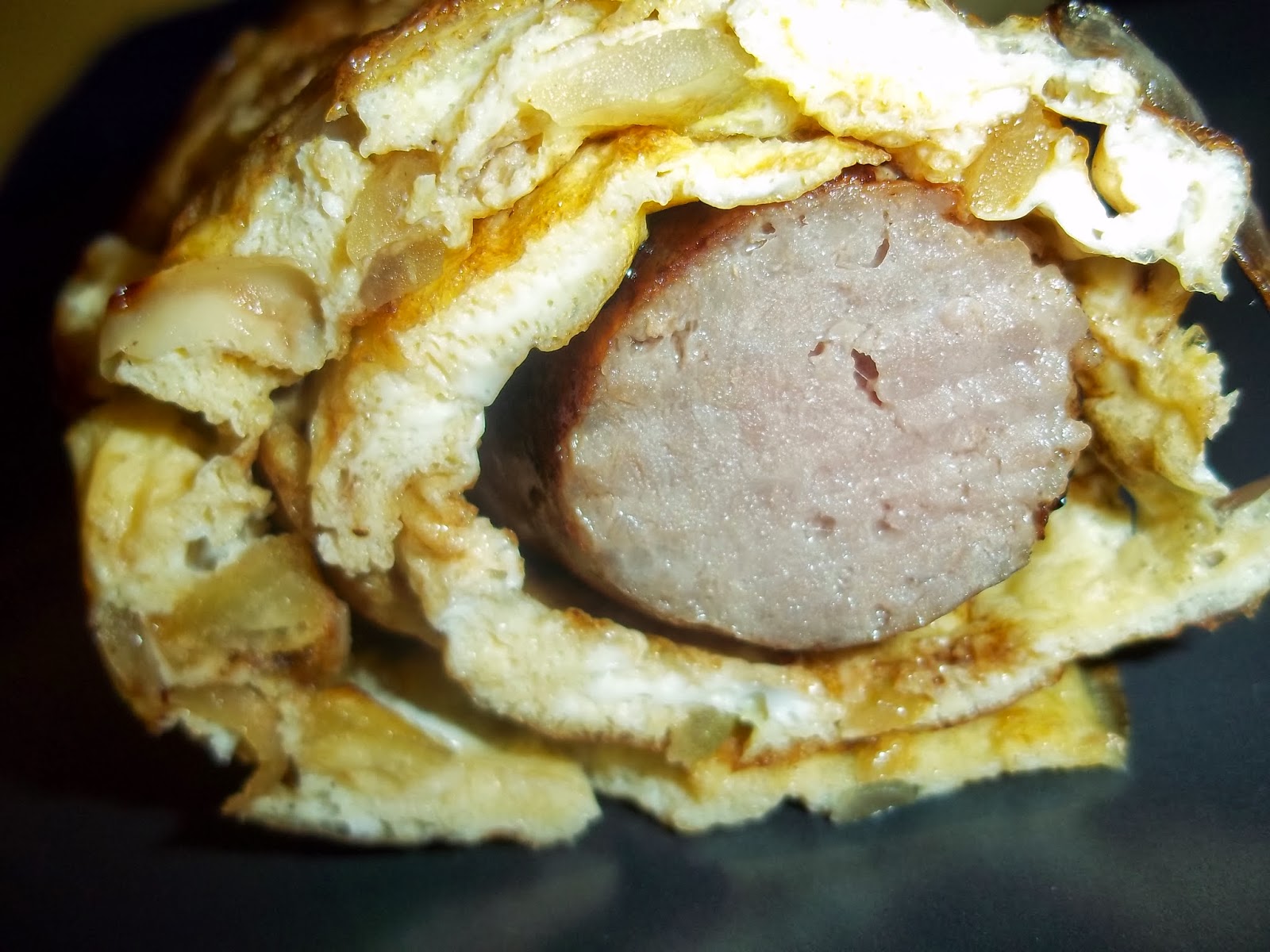 Recette de Roulé d'omelette à la saucisse