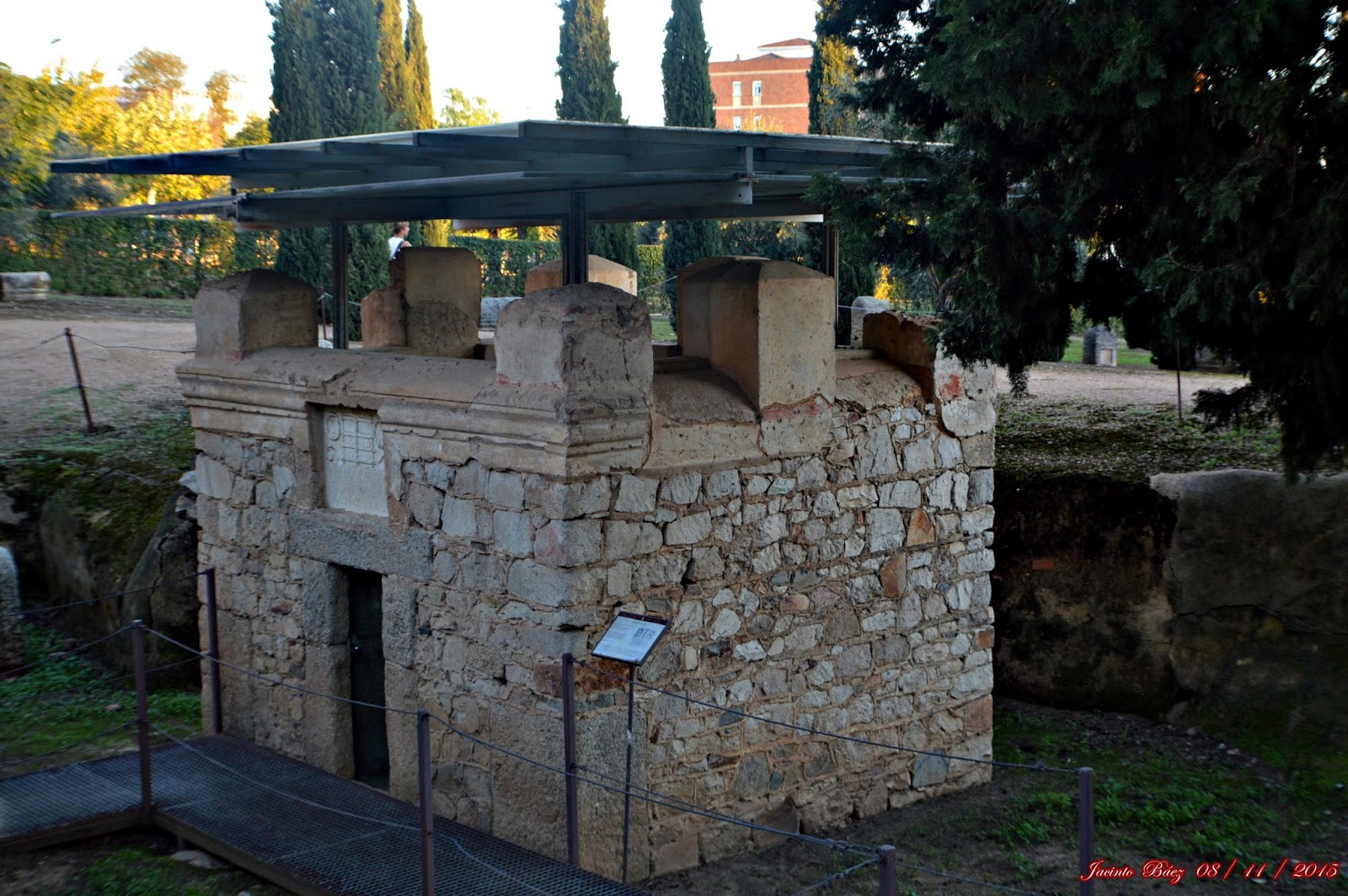 Trochando por Extremadura y alrededores: MÉRIDA, COLUMBARIOS, TUMBAS ...