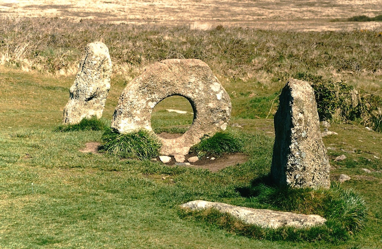 Celtic Spirte : Britain's Landscape Symbols and Mysteries: The Standing ...