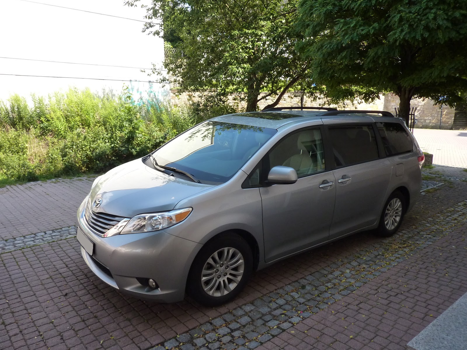 Toyota Sienna in Germany: 2012