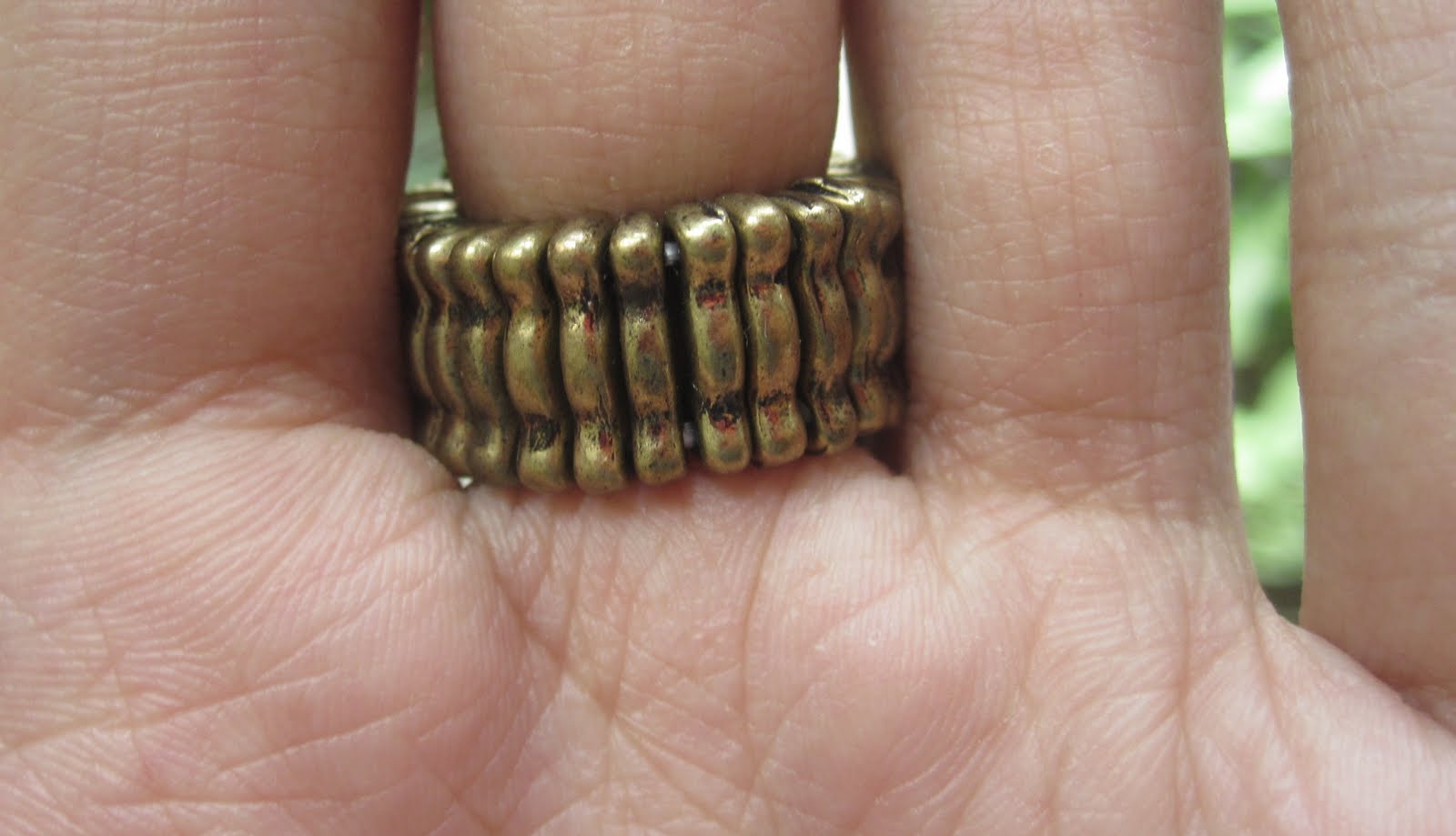 The Classy and Fabulous Shop: Heart + Wings Ring