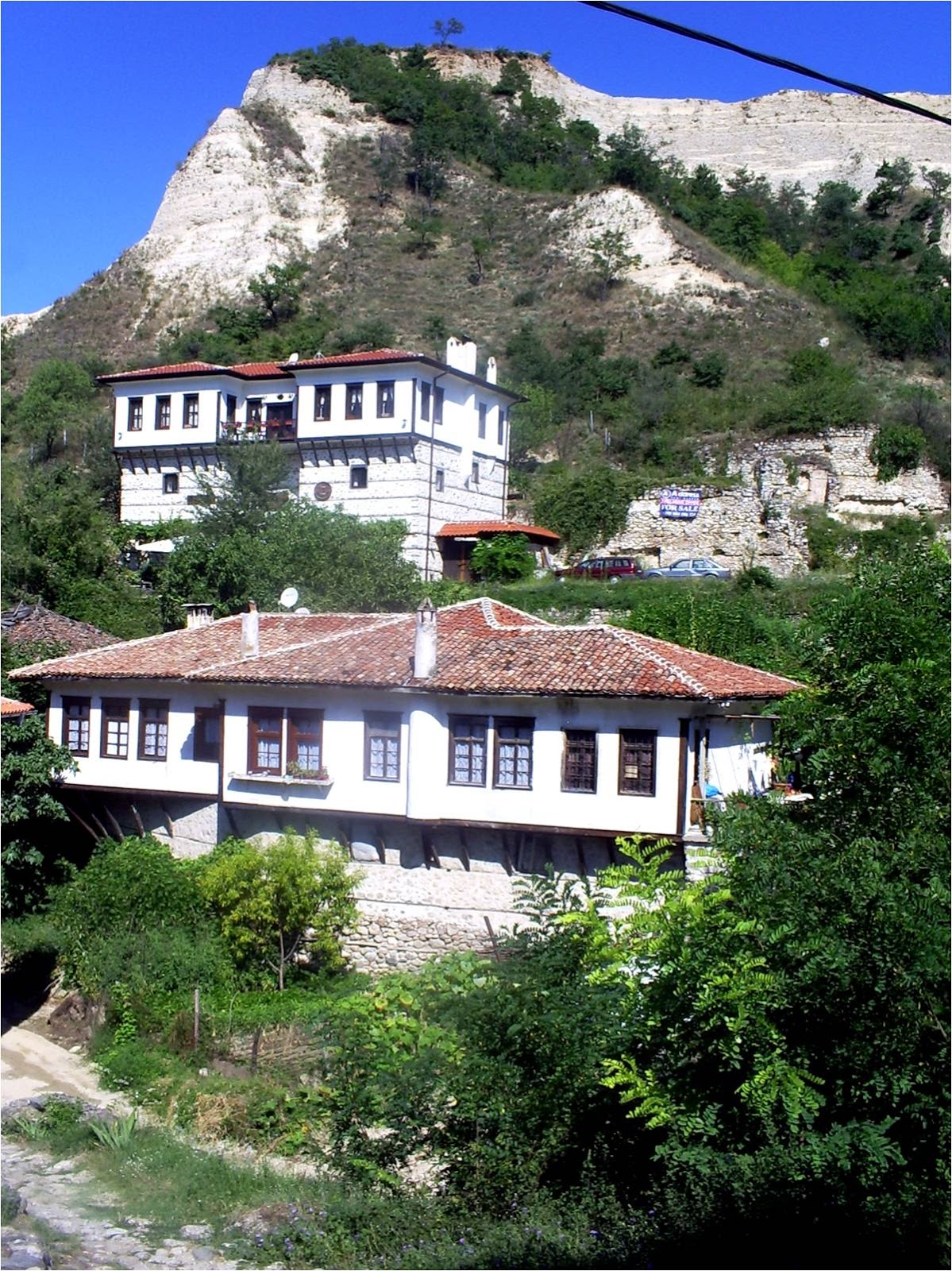 SmartTrips: Melnik and the Rozhen monastery