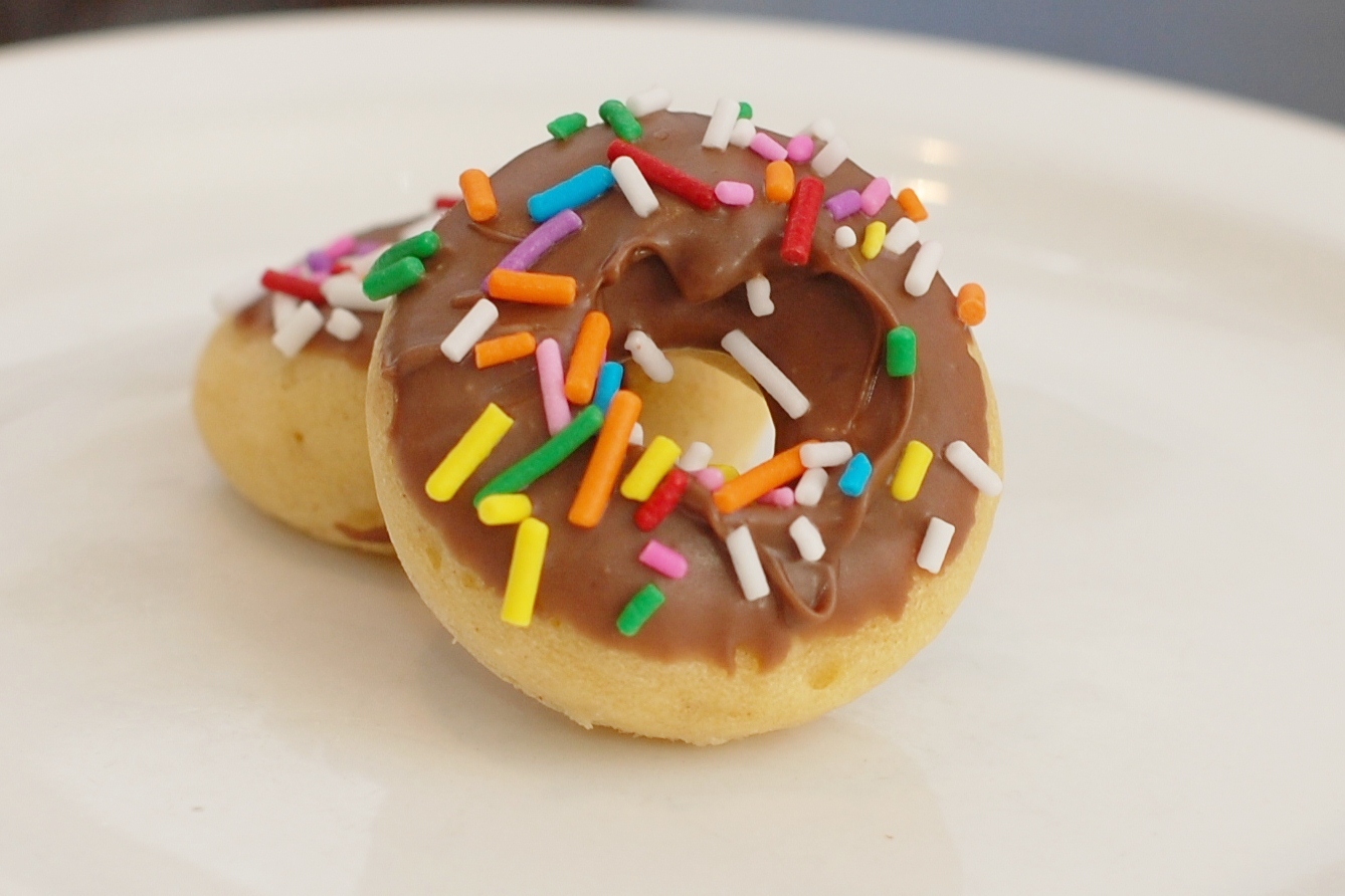 In Michelle's Kitchen: Baked Mini Donuts