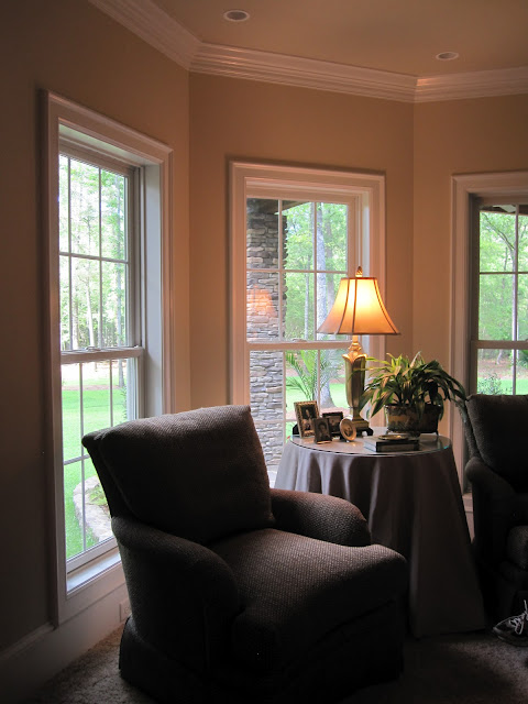 Bellissimo and Bella: Master Bedroom Bay Window Before & After