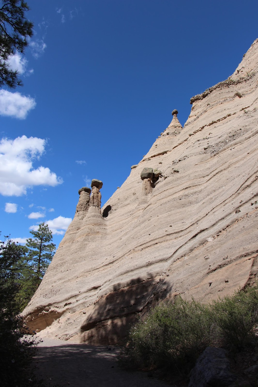 Kinou's World: 16 mai 2016 - Cochiti Lake > Tent Rocks > Cedar Crest ...
