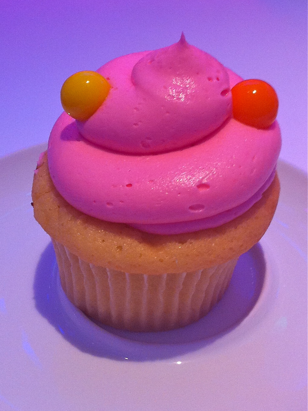 devour: American Cupcake