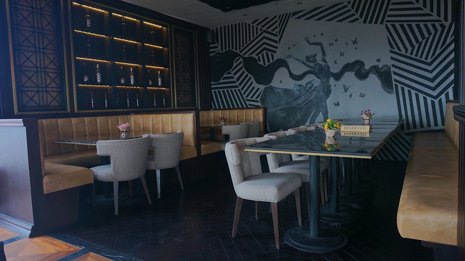 The Socialite Bistro & Lounge Surabaya (Review) | Laura Angelia