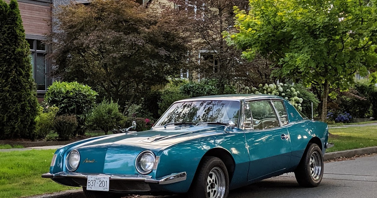 Old Parked Cars Vancouver: 1962 Studebaker Avanti