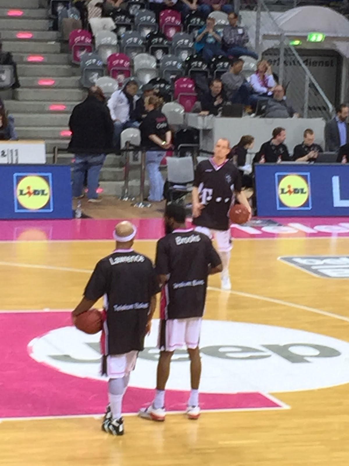 My Life in Europe: GO TELECOM BASKETS: Experiencing a German ...