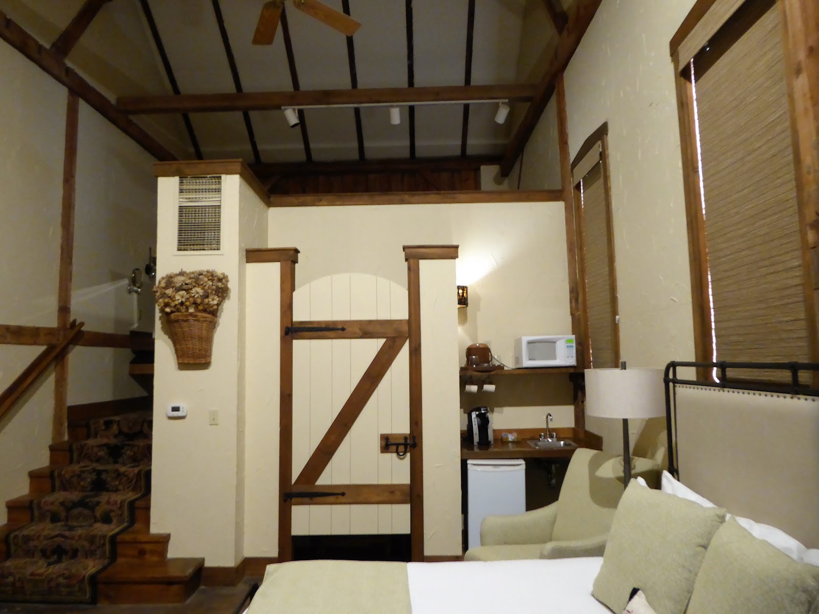 Cheese Plates and Room Service: A Stay at an Amish Tobacco Farm-Turned ...