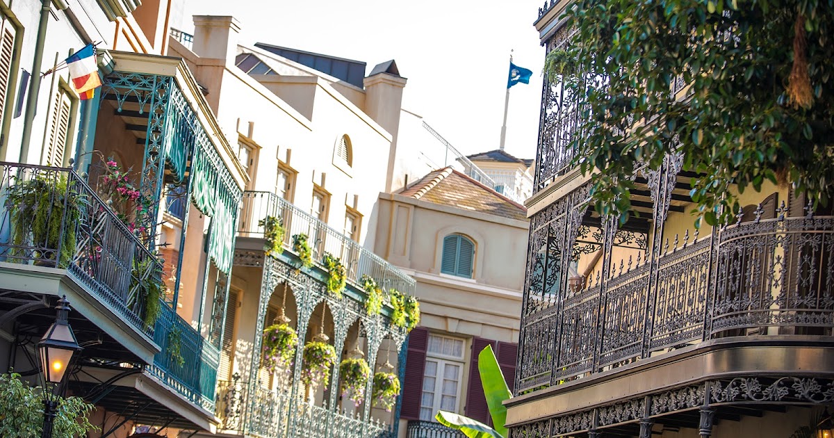 The Winding Turns of Royal Street