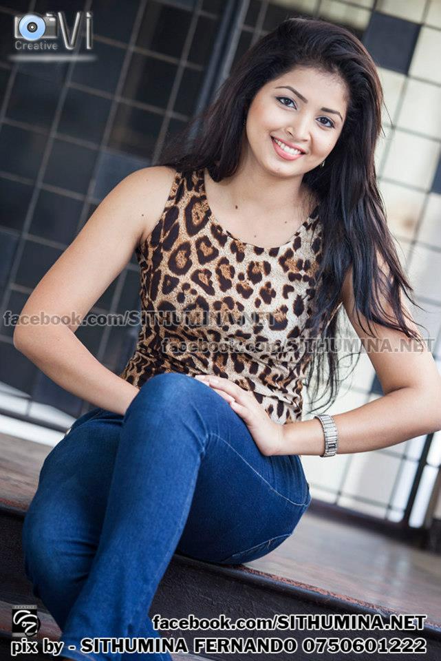 Gossip First Gallery: Hashini Gonagala latest photos