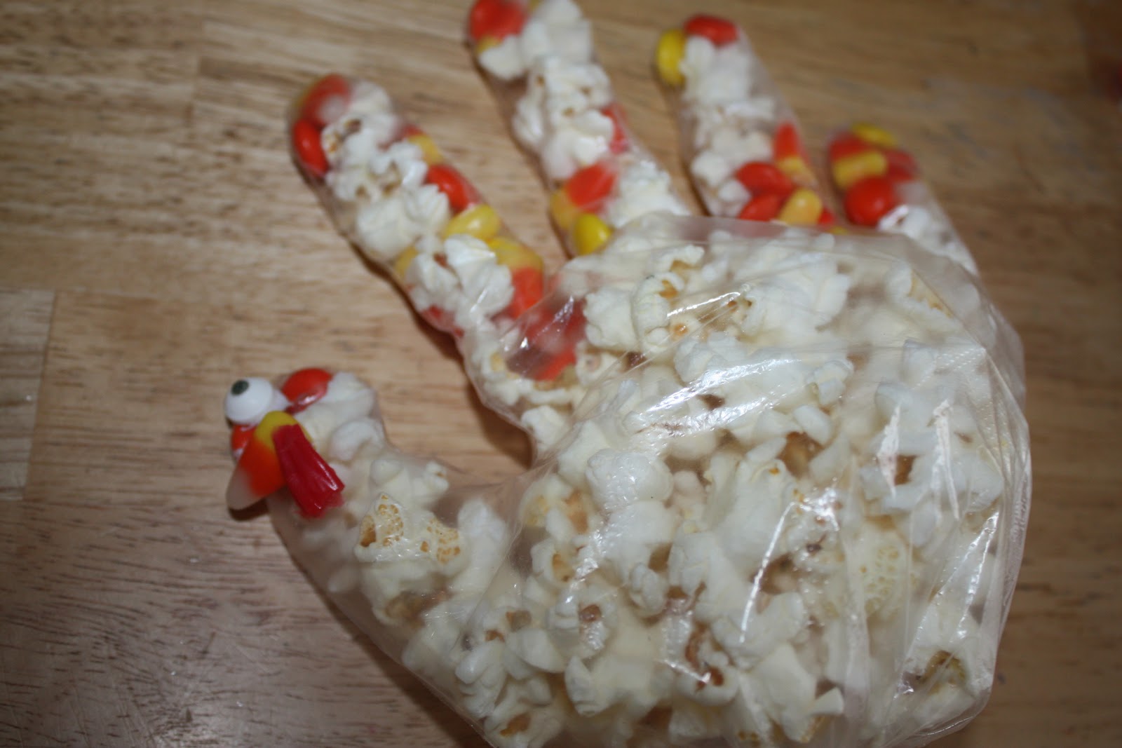 Superheroes and Princesses: Edible Hand Turkeys