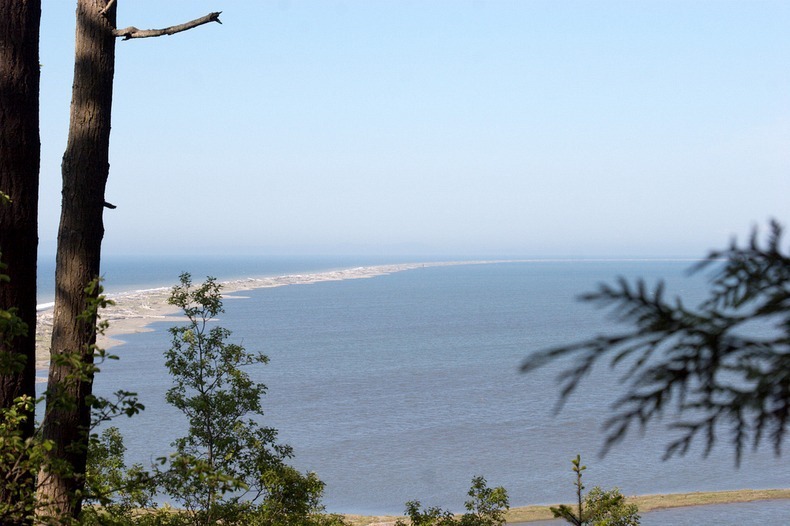 7 Most Spectacular Spits on Earth - STATIONGOSSIP