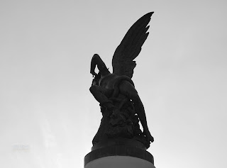 Ynés de Trujillo: El Ángel Caído