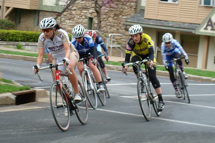Sticky Bottle Team!: College Cycling on the Rise!