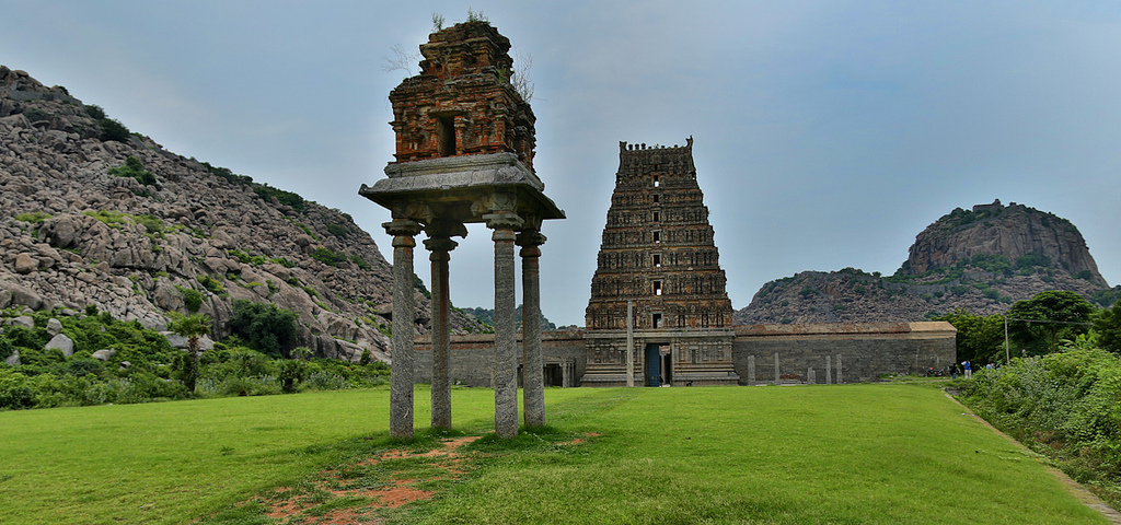 Tamilnadu Tourism: Venkataramana Temple, Gingee Villupuram