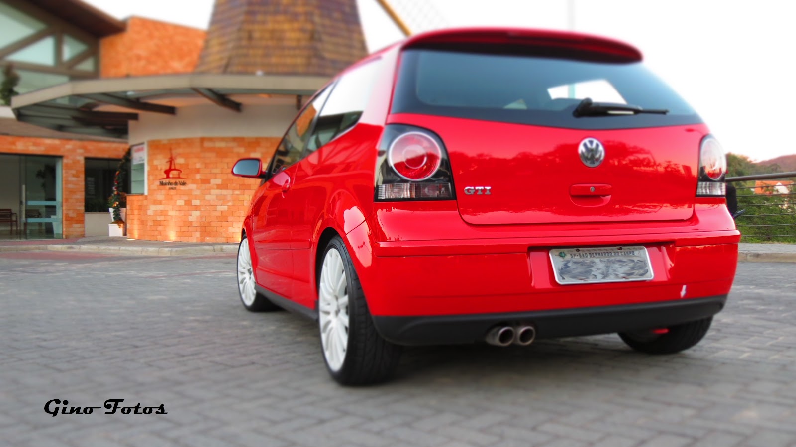 Car In The Floor: Pocket rocket