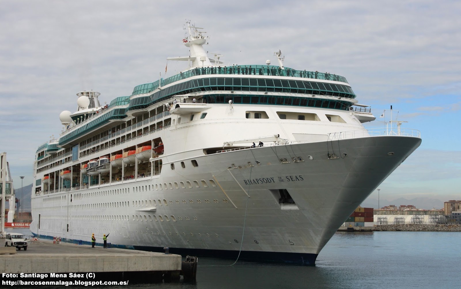 Barcos en Málaga: RHAPSODY OF THE SEAS