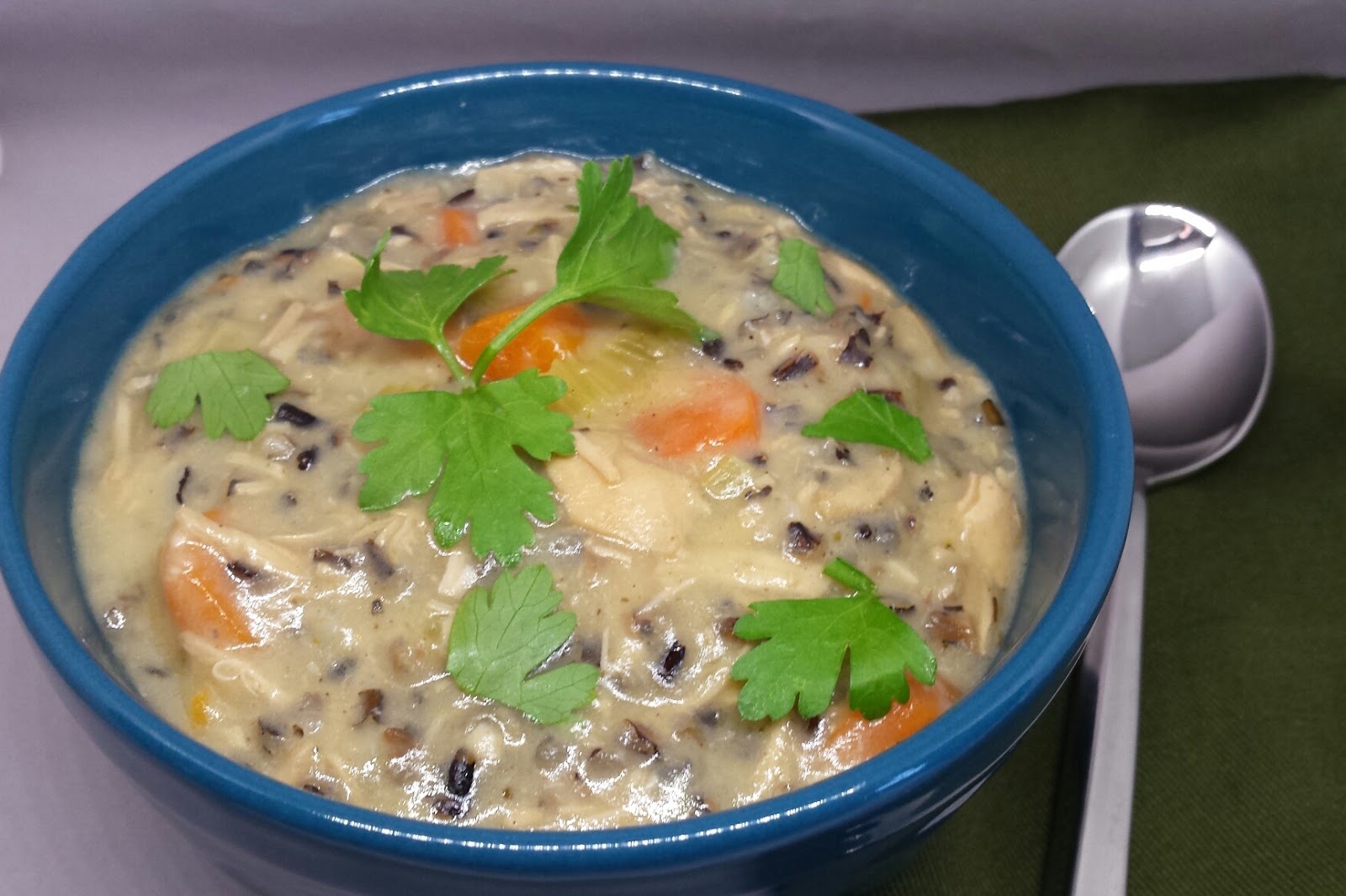 Hot Dinner Happy Home: Turkey & Wild Rice Stew