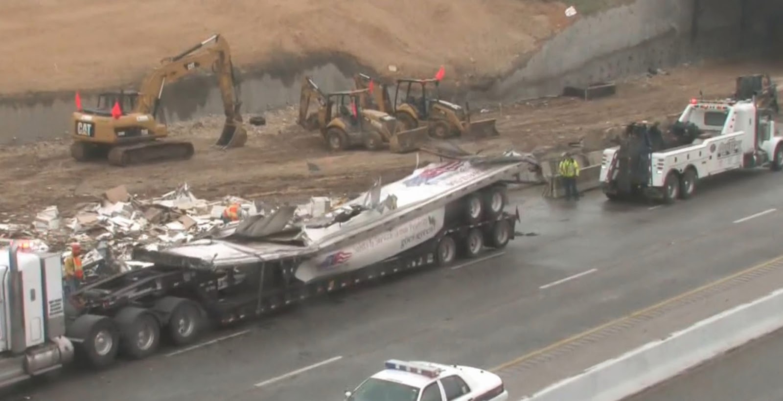 MEC&F Expert Engineers : FIERY BIG RIG CRASH SNARLS I-35 IN ROUND ROCK ...