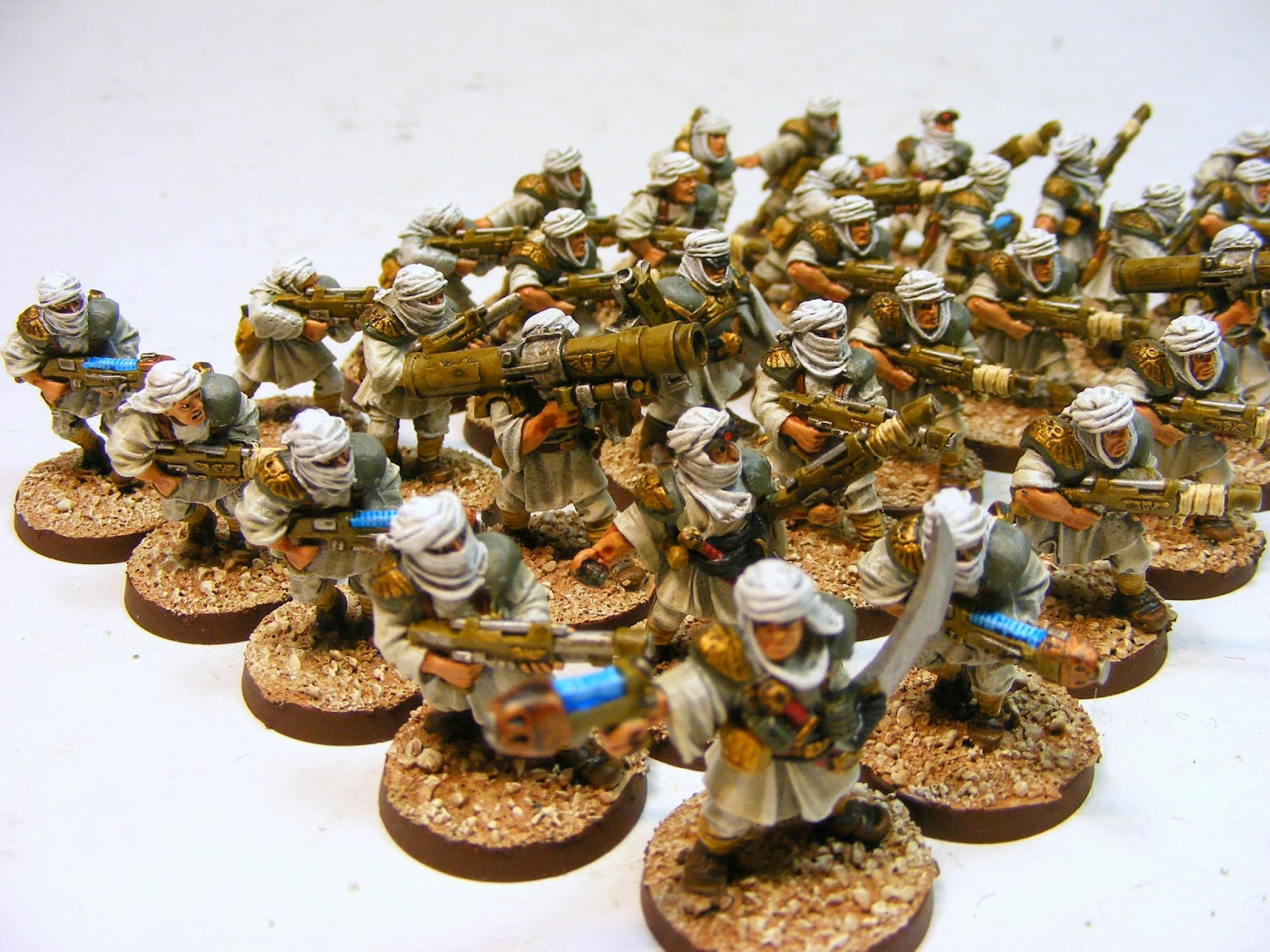 Evil Bob's Miniature Painting: Warhammer 40K: Zoats and Imperial Guard ...