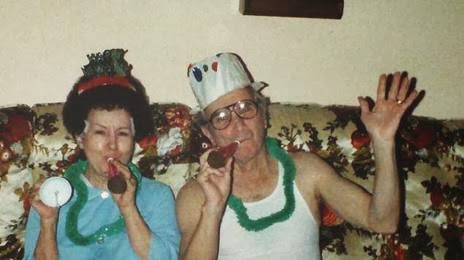 NOTICIAS MUY CURIOSAS ¡Ver para creer!: La canción de amor de un viudo ...