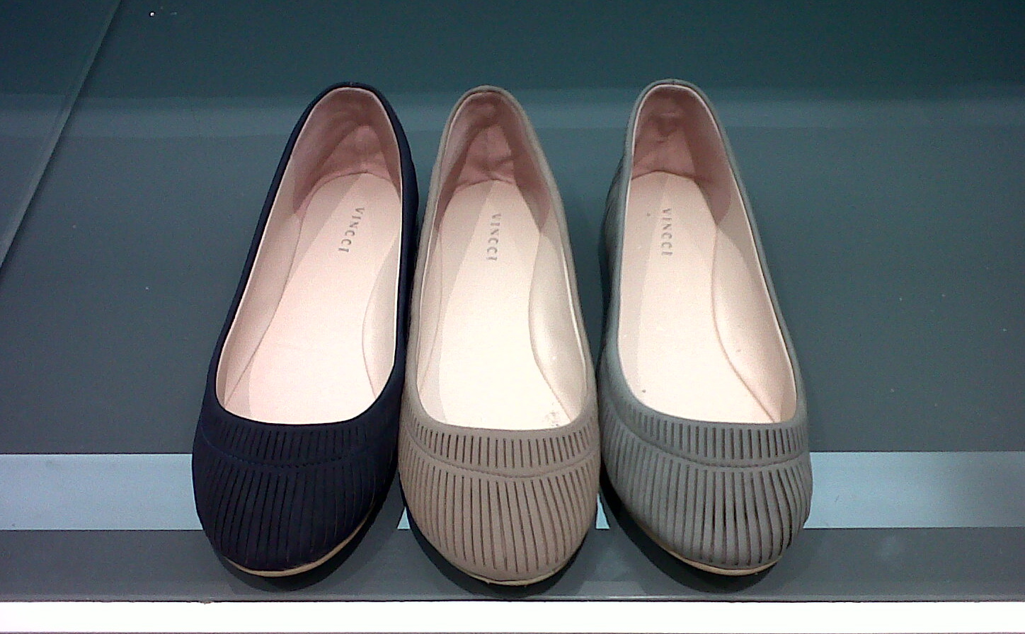shoppe boutique: 1. VINCCI SHOES
