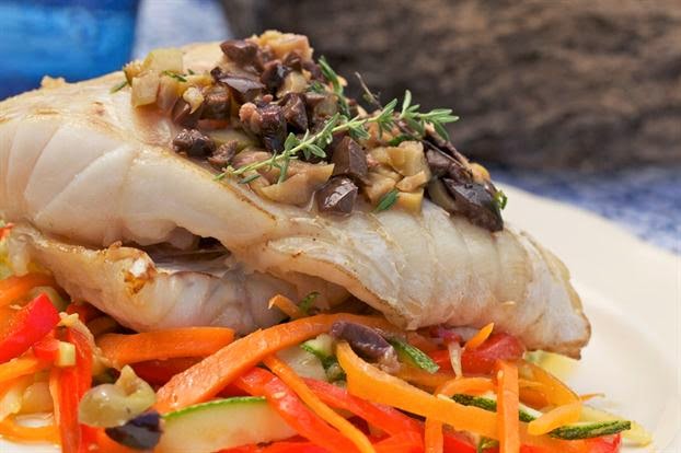 Area de Pesca: Recetas con pescado: Abadejo con verduras y tapenade de ...