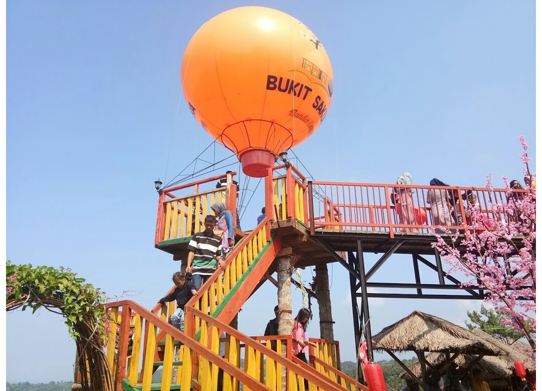 Tiket Masuk Murah, Wisata Bukit Sakura Kemiling Siap Manjakan ...