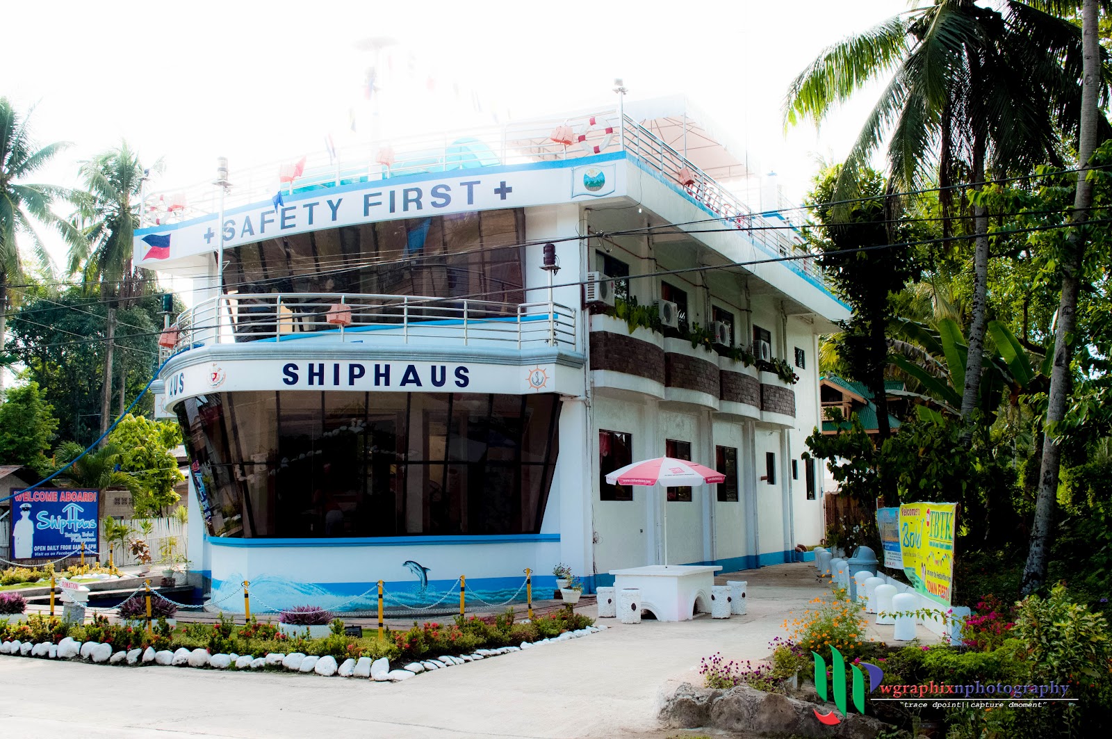 SHIPHAUS (Ship House) in Bohol