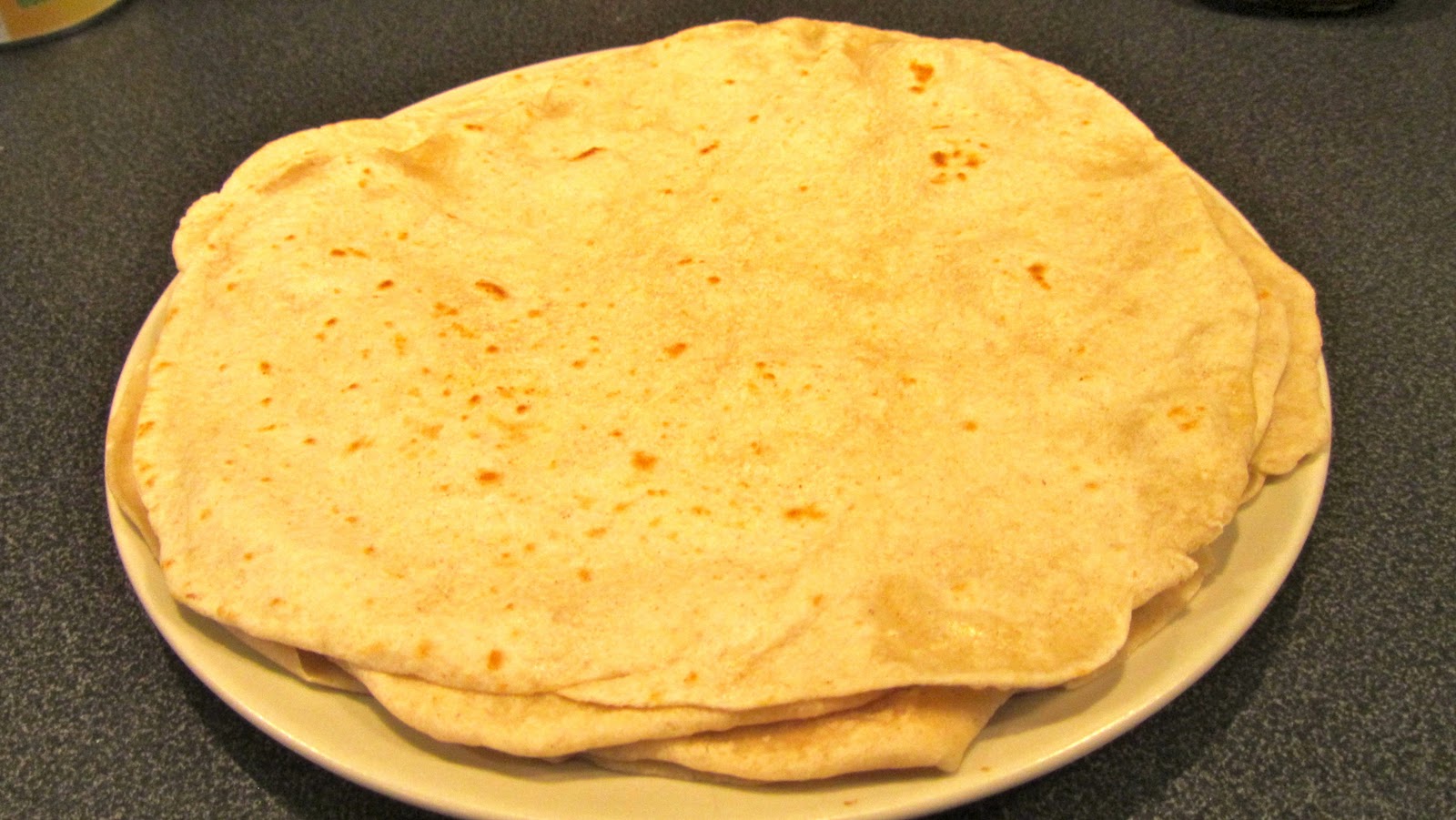 Cooking with July: Hjemmelagede tortilla-lefser