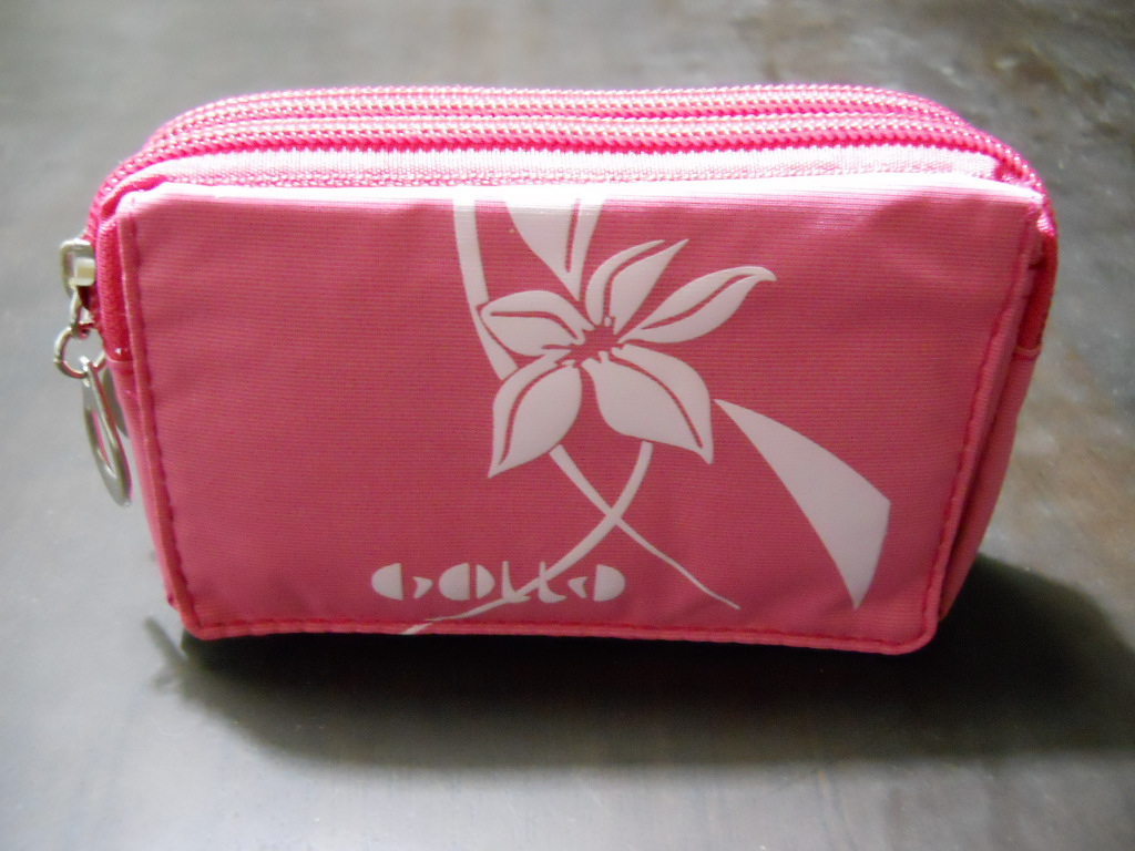 Handphone Bags, Wallets, Umbrellas, Gifts: New Gift Ideas - Wallets ...