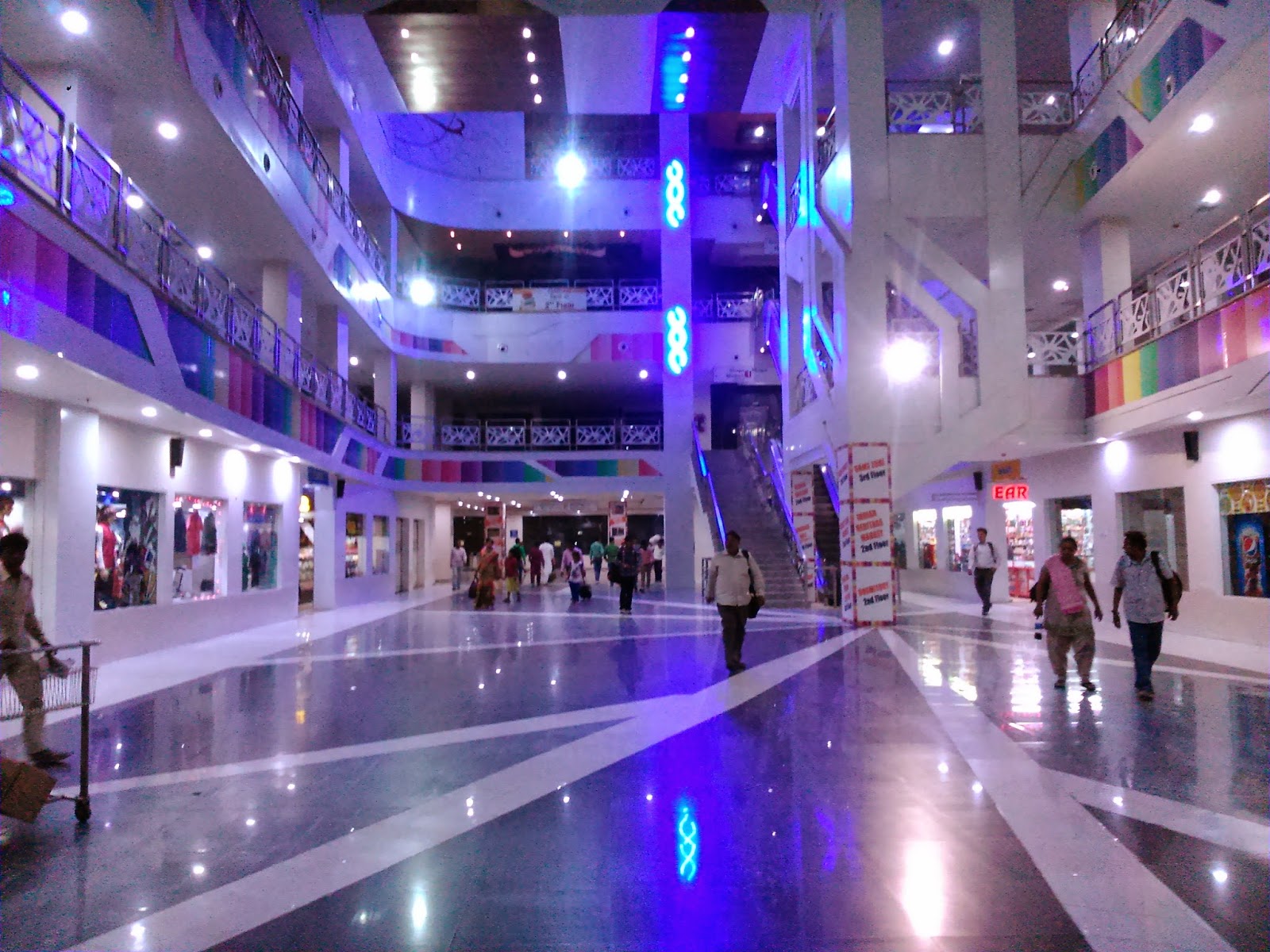 Life,films and nostalgia: Vadodara Central Bus Station - Most Beautiful ...