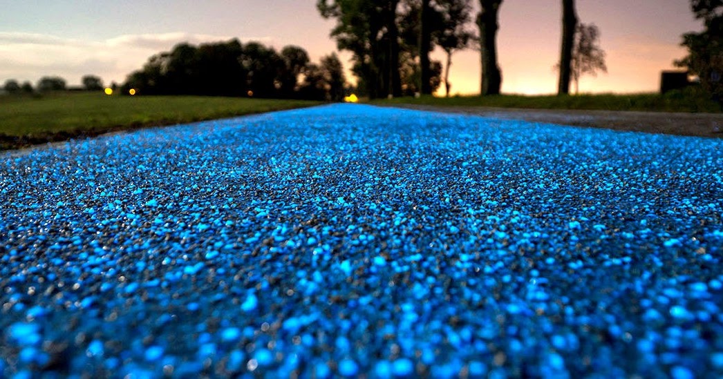Poland Unveils Glowing Bright Blue Bike Lane That’s Charged By The Sun ...