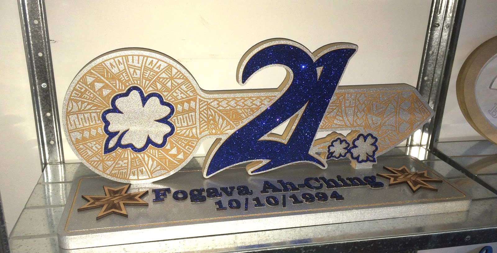 Naji's Craft: 21st Key - Glitter blue and silver background NO.150925