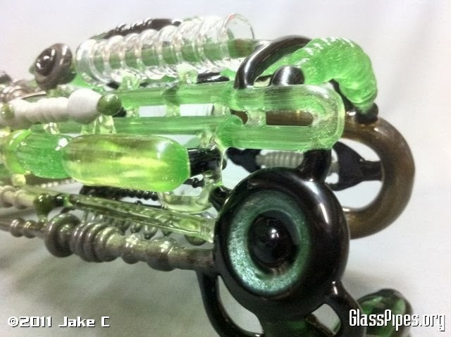 Passion for Pot: Fully wearable and functional bionic arm pipe!!!