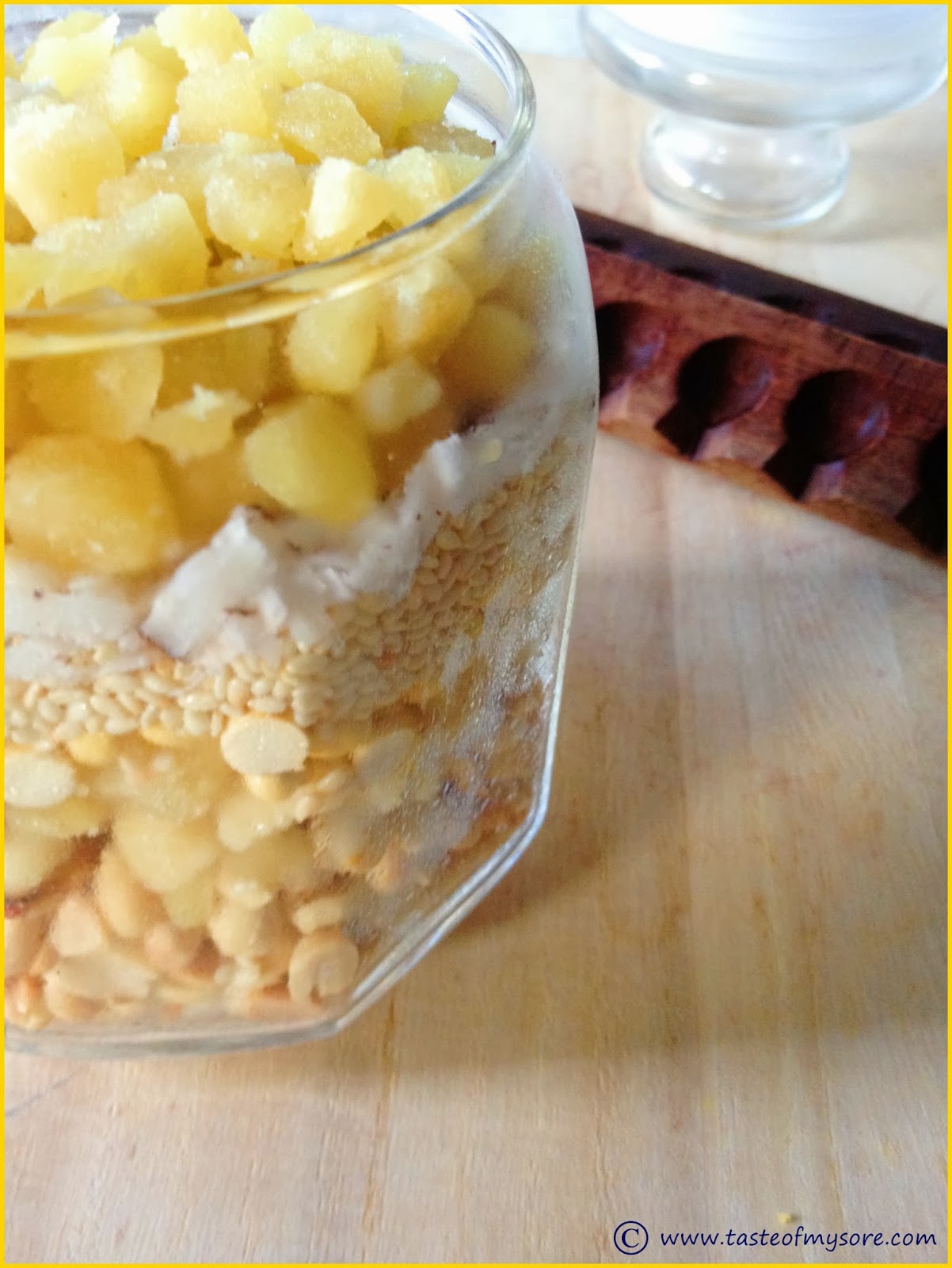 Taste of Mysore: ELLU BELLA ~Sesame Peanut and Jaggery Mix for Sankranthi