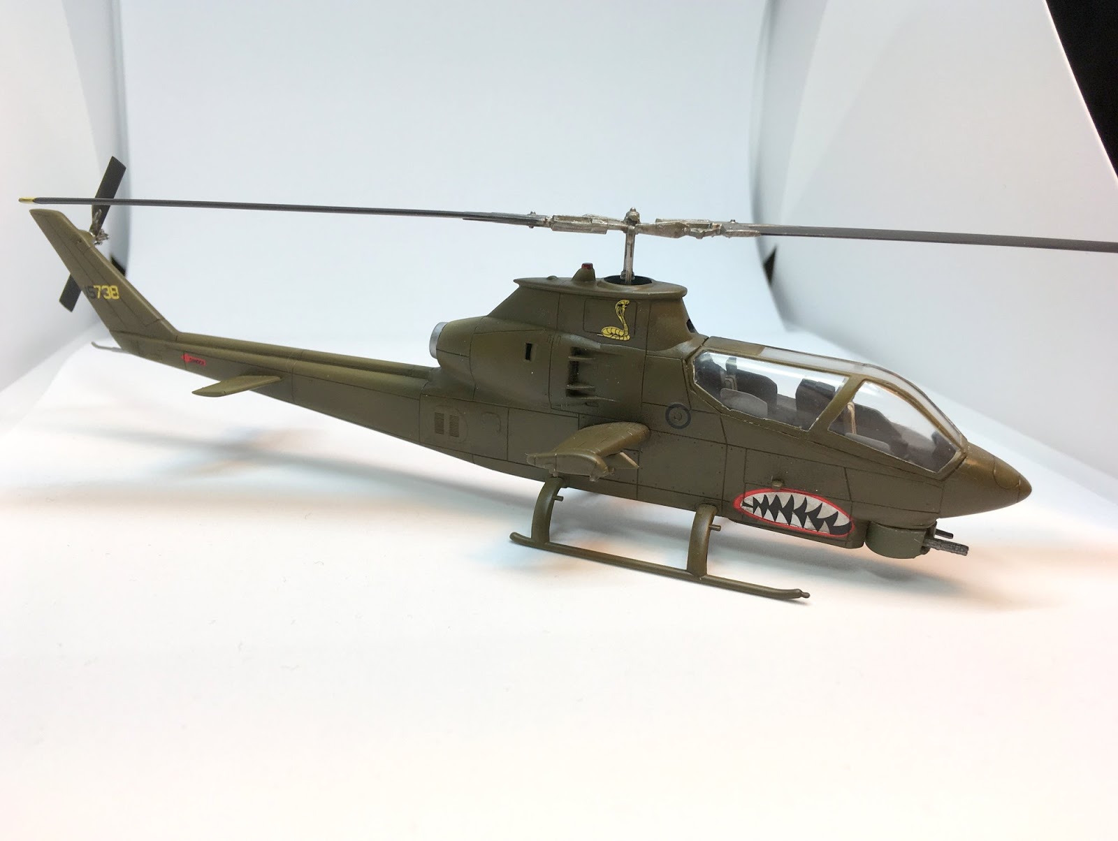 AScaleCanadian: AZ 1/72 Bell AH-1G Cobra