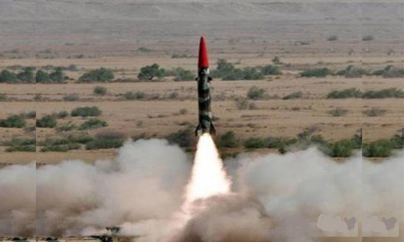 Phool aur Kankar: Pak Army Is Equipeed With The Most Modern And Advance ...