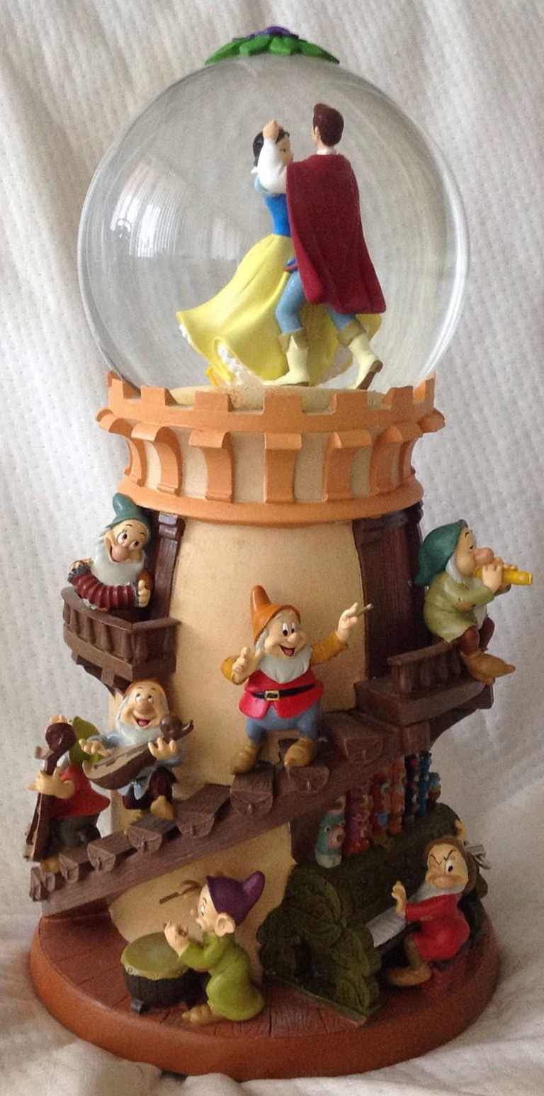 Filmic Light - Snow White Archive: Snow White & Prince Dancing Pedestal ...