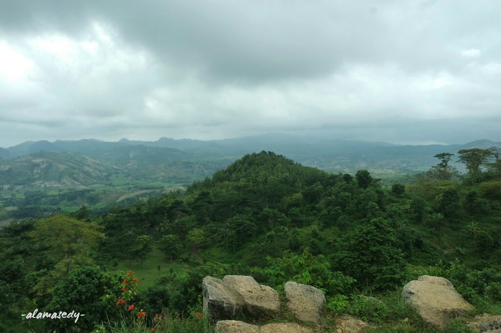 NEGERI ATAS ANGIN, PESONA ALAM BOJONEGORO - alaMasEdy