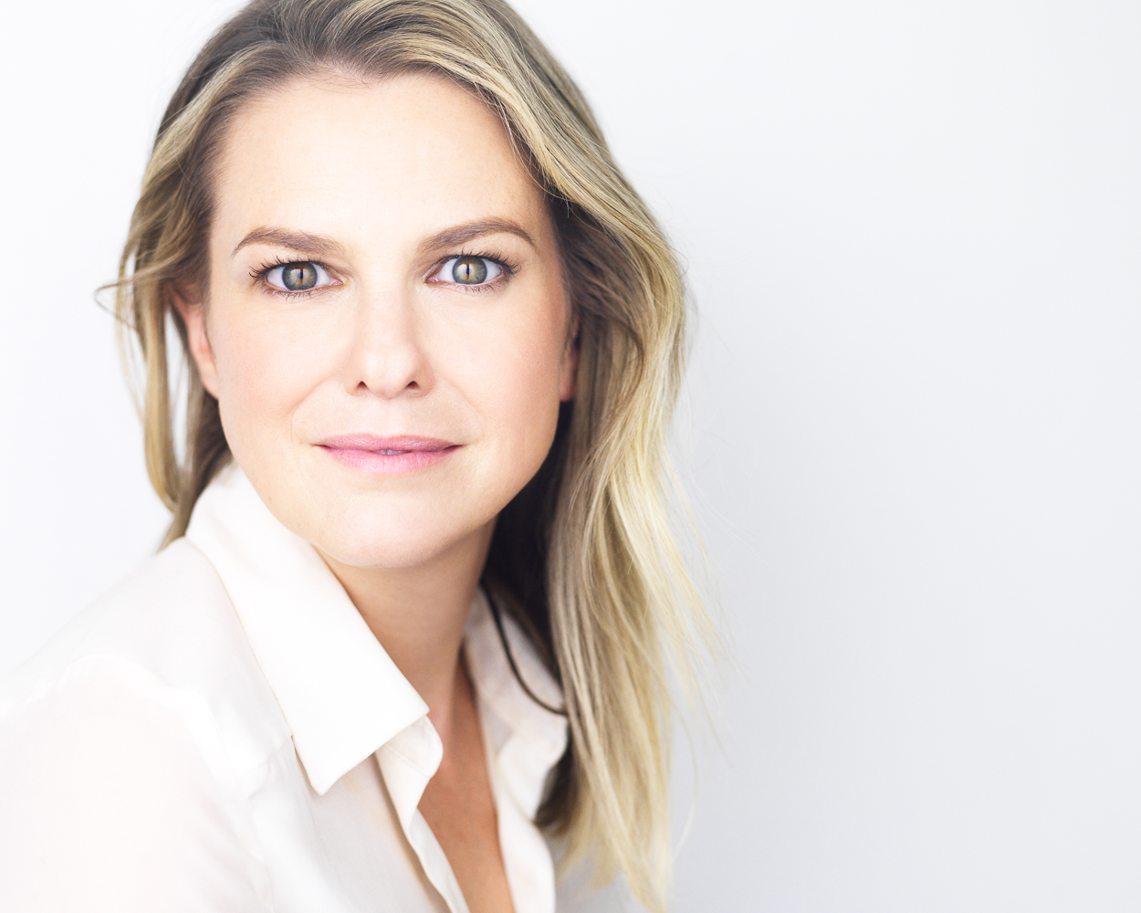 Hall Stars Wall: Larisa Oleynik