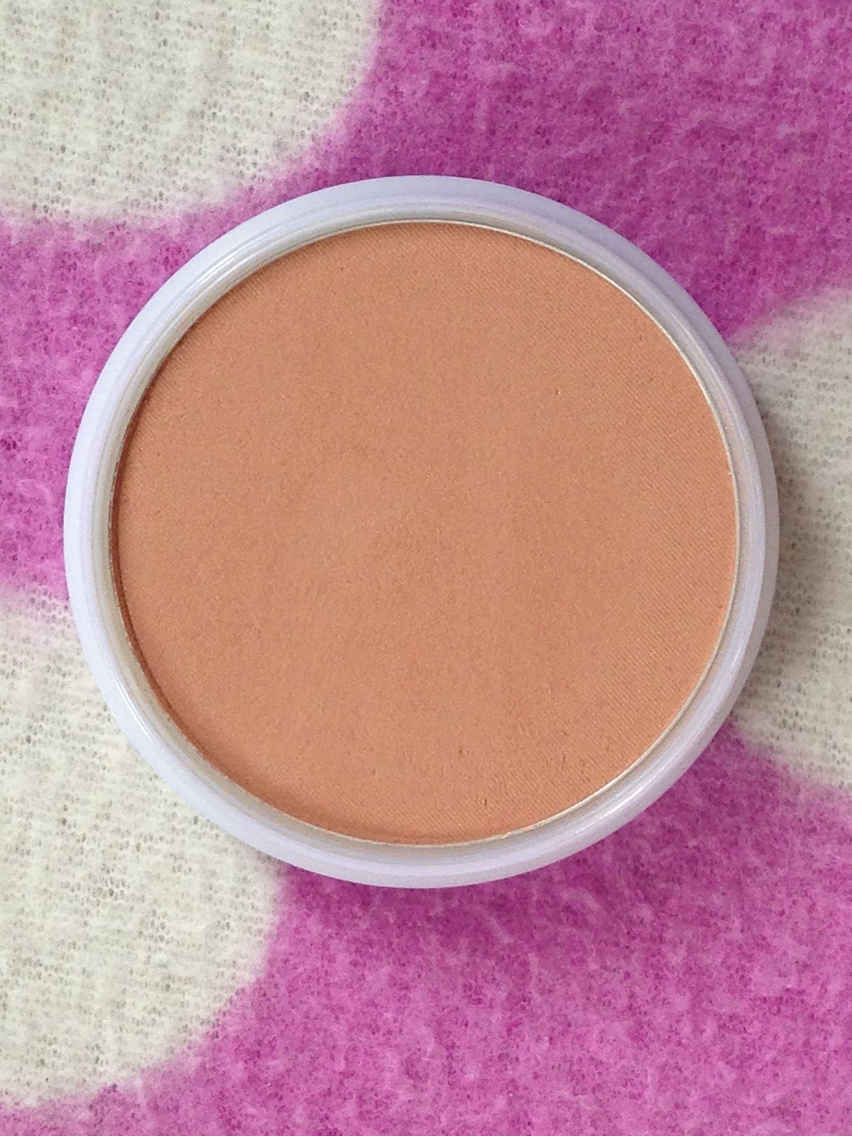 the Bluebird & the Robin : Review | Natural Collection SunTint Bronzing ...