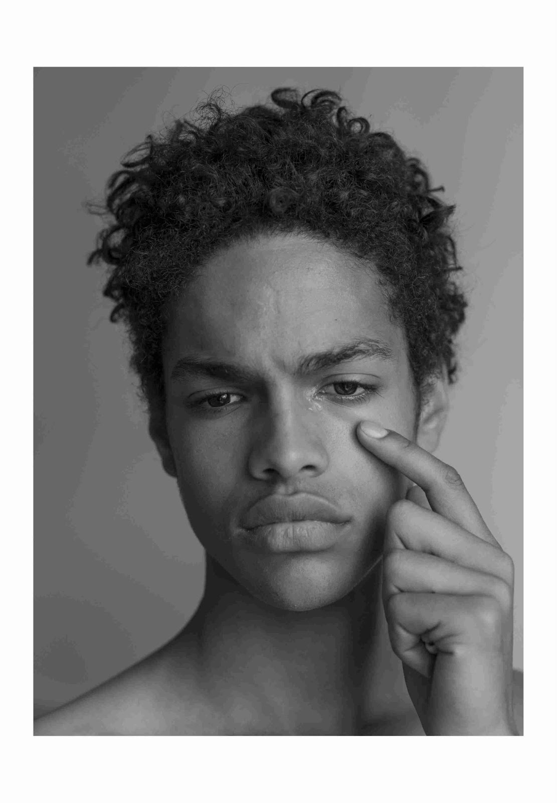 MP Paris: NOA THOMAS by Stephane Gizard