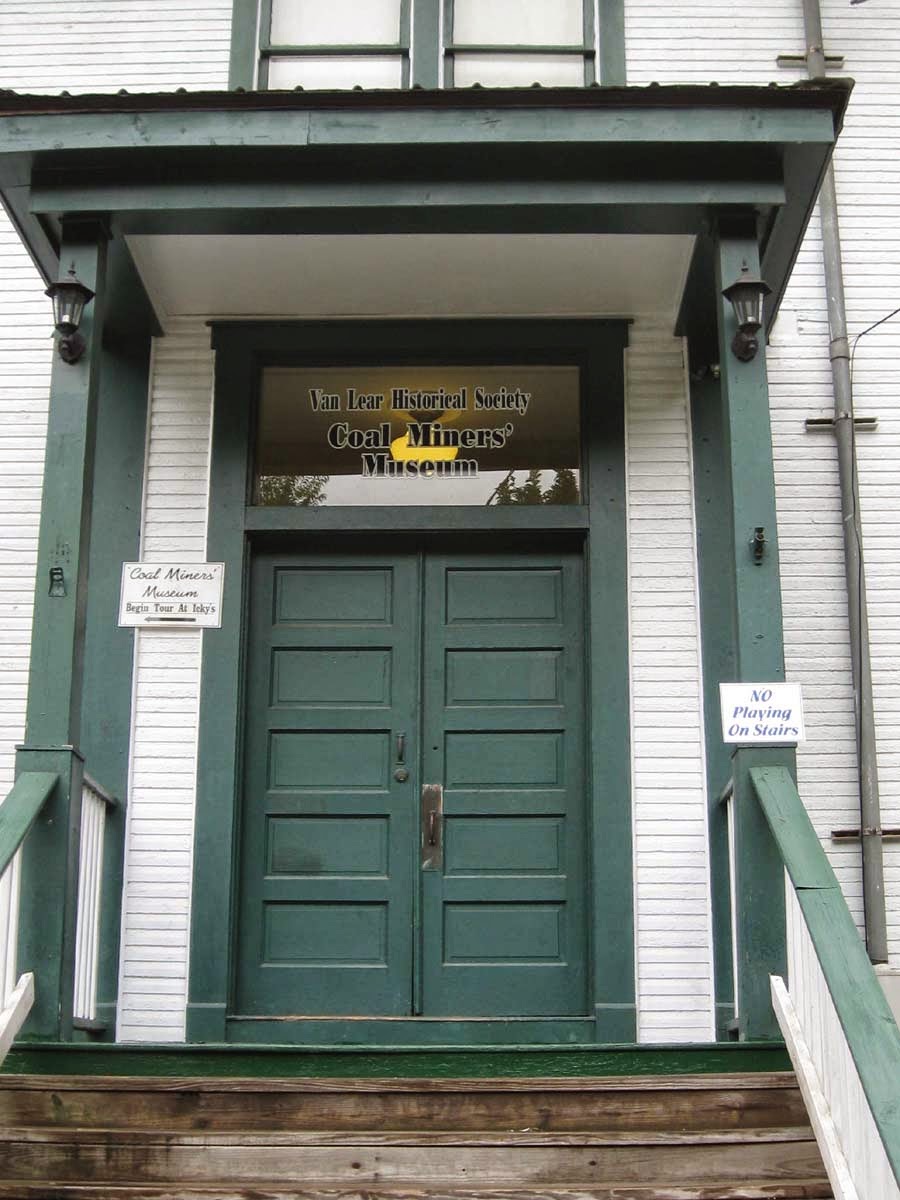 THE KENTUCKY FILES: The Ghosts Of Butcher Holler