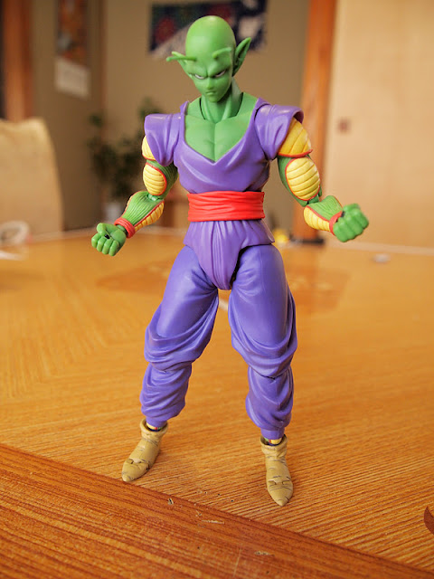 XTO's Box of Toys!!!: S.H.Figuarts Piccolo Review