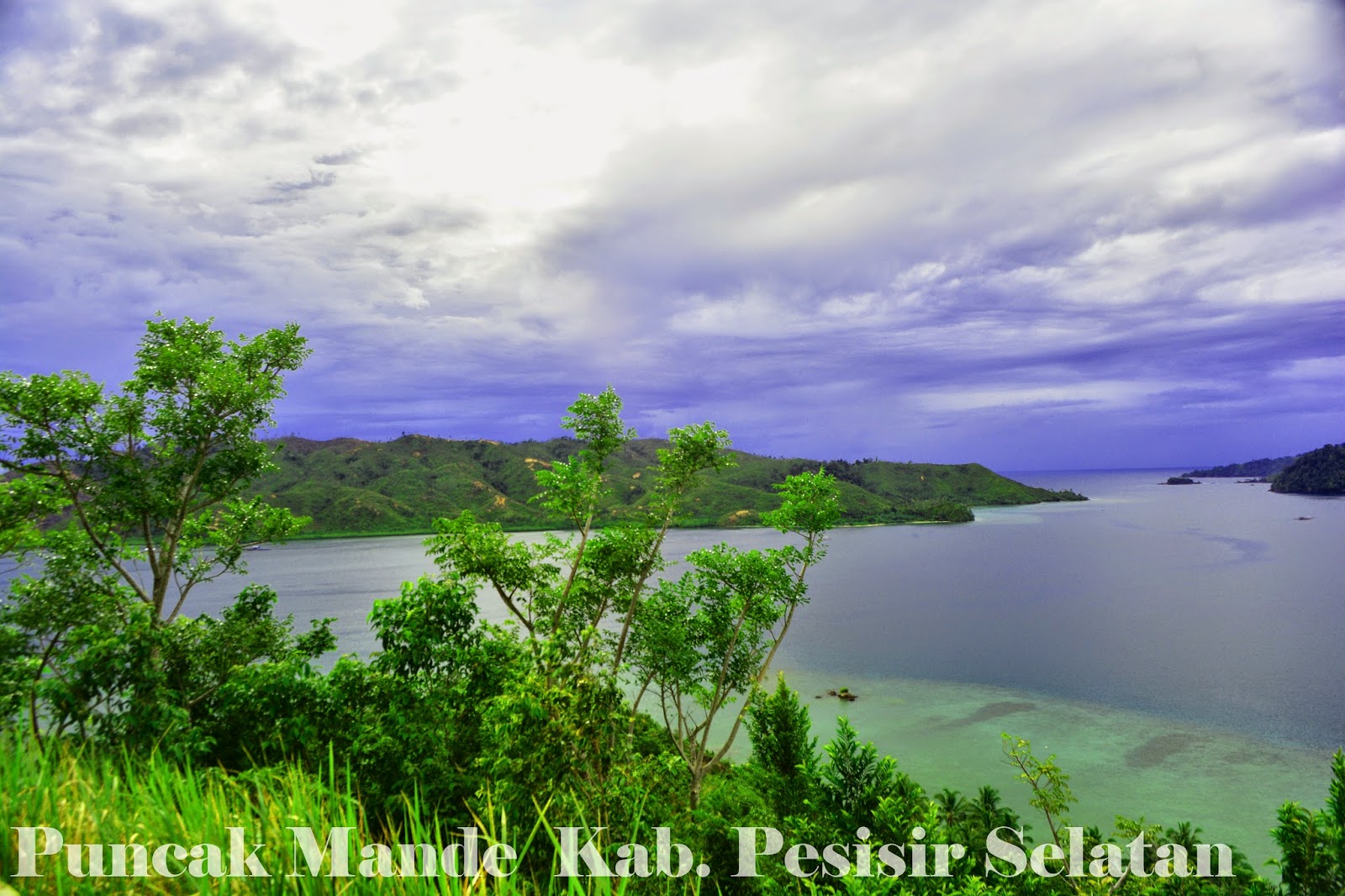 Pesona Puncak Mandeh Pesisir selatan, Sumatera barat - Sumbar Traveller