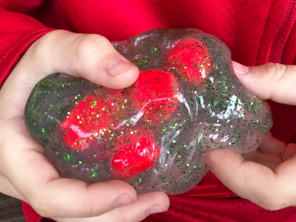 Magnolia Mamas : How To Make Santa Slime