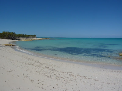 Blog del velero Sirocodiez: Guia de Navegación por las Bahamas y Fotos